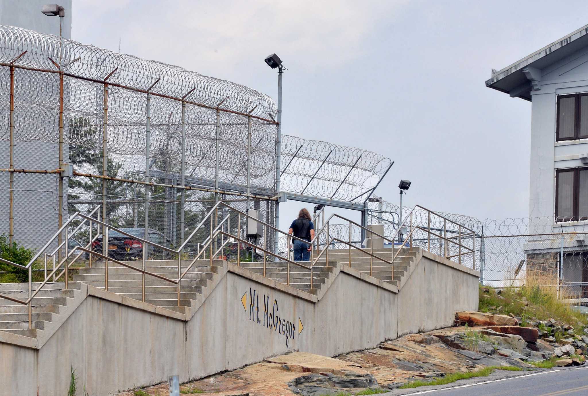 State drops effort to retool Mount McGregor prison site