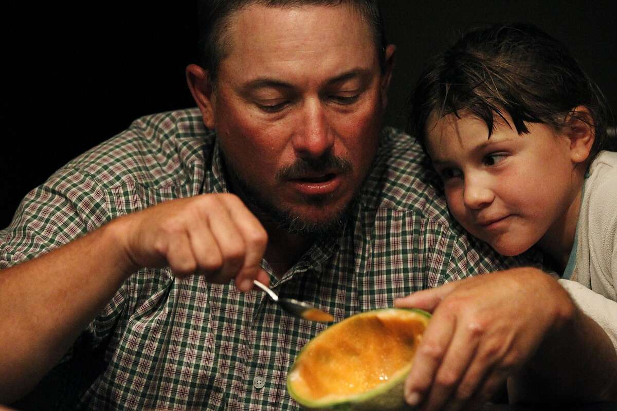 California drought: As land sinks, farmers' brainstorm on water