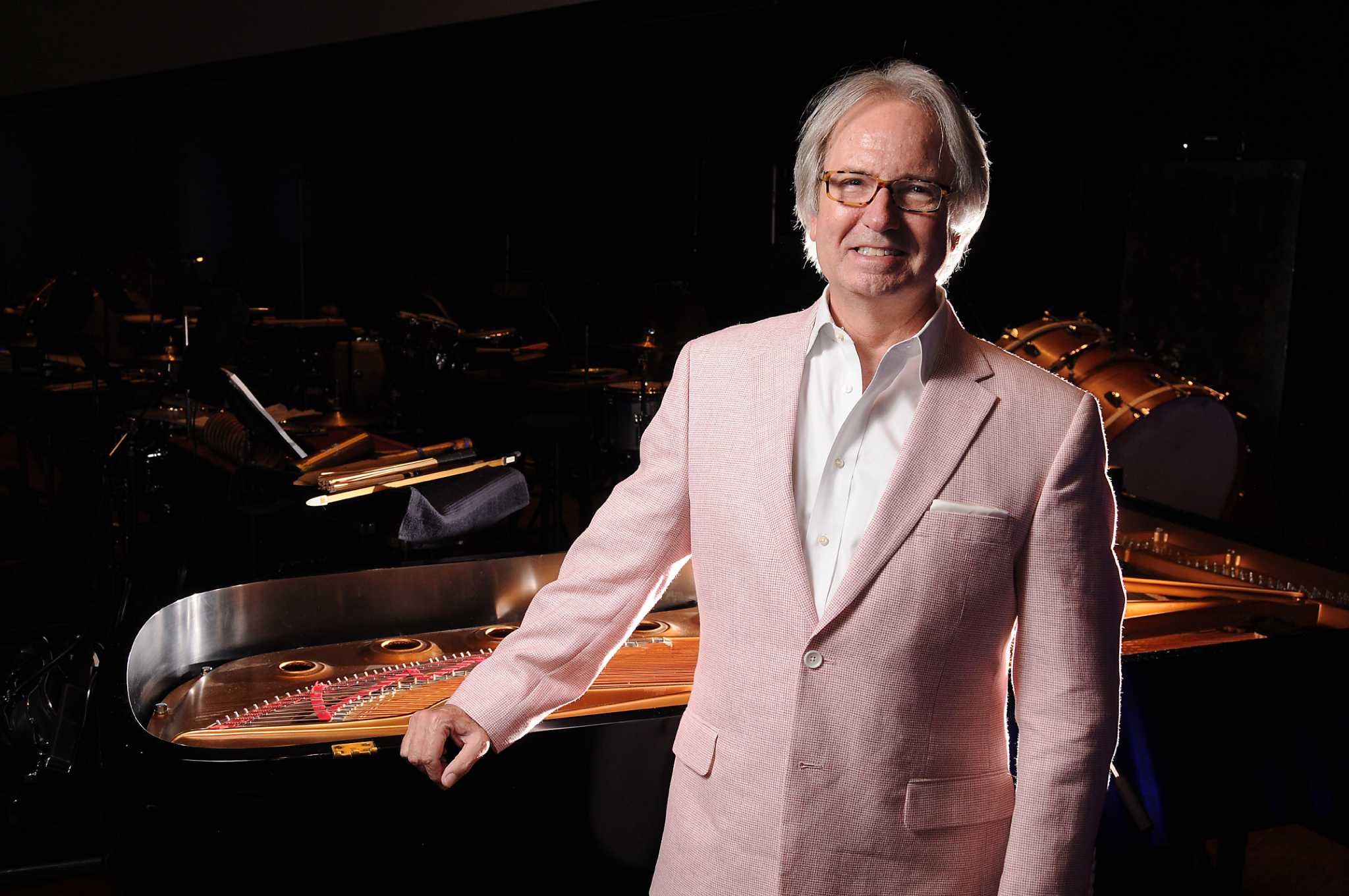 Houston Symphony's choral director steps down