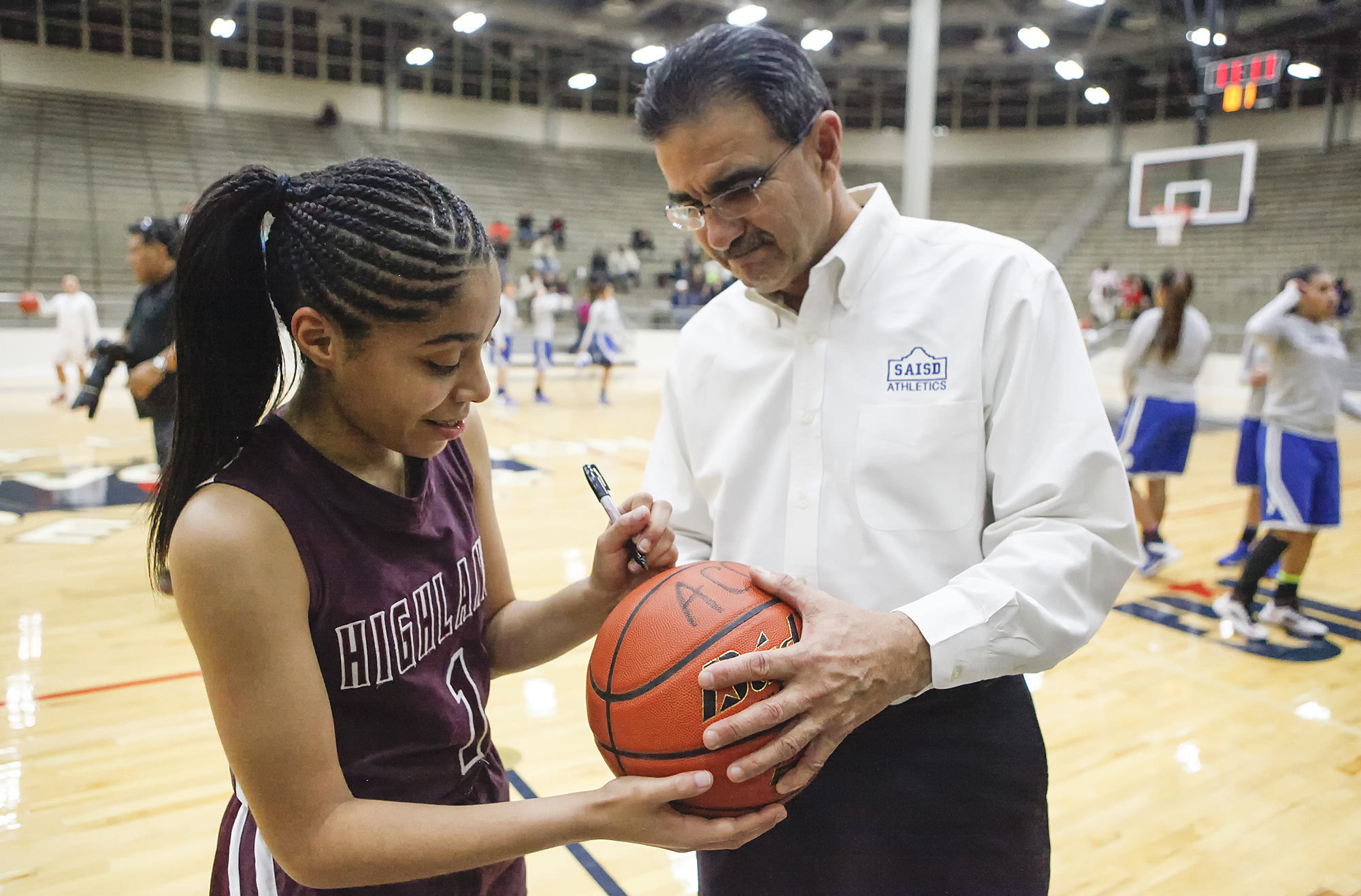 Garza looks ahead to challenges in Dallas