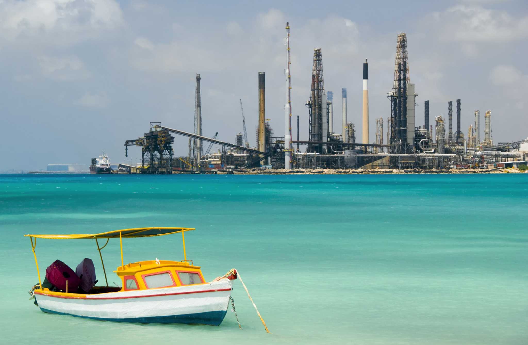 Aruba hit by credit downgrade