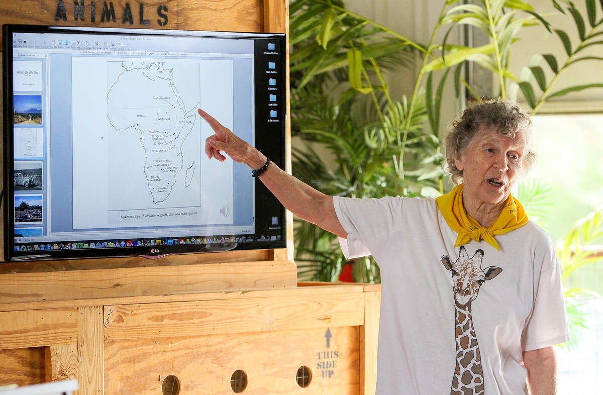 Renowned giraffe expert guest speaker at Natural Bridge Wildlife Ranch