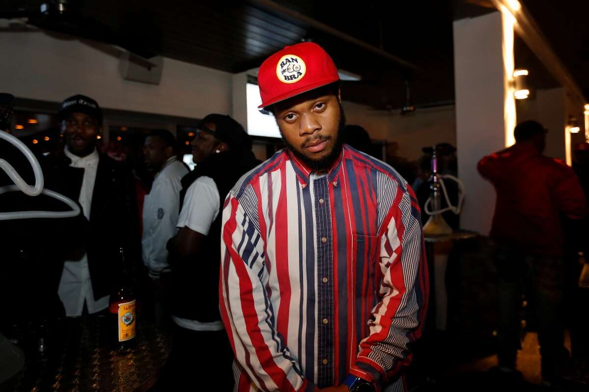 Video: Houston rapper performs same song 14 times, breaks world record ...