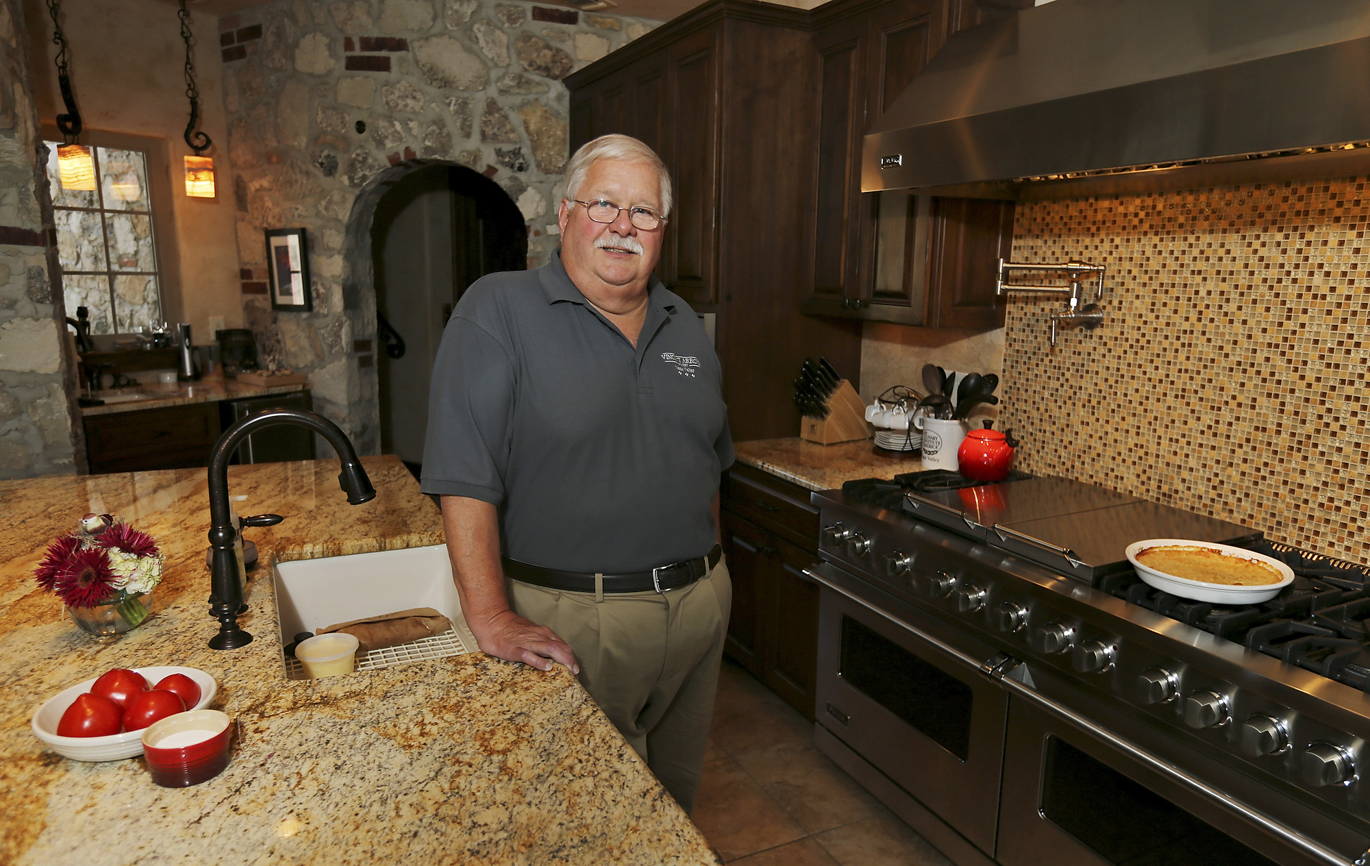 Cooks & Cocinas: Don Grogg