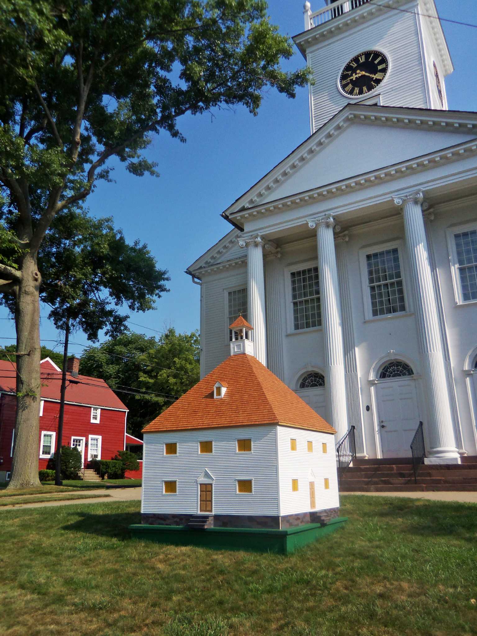 Milford 'mini-church' needs a home