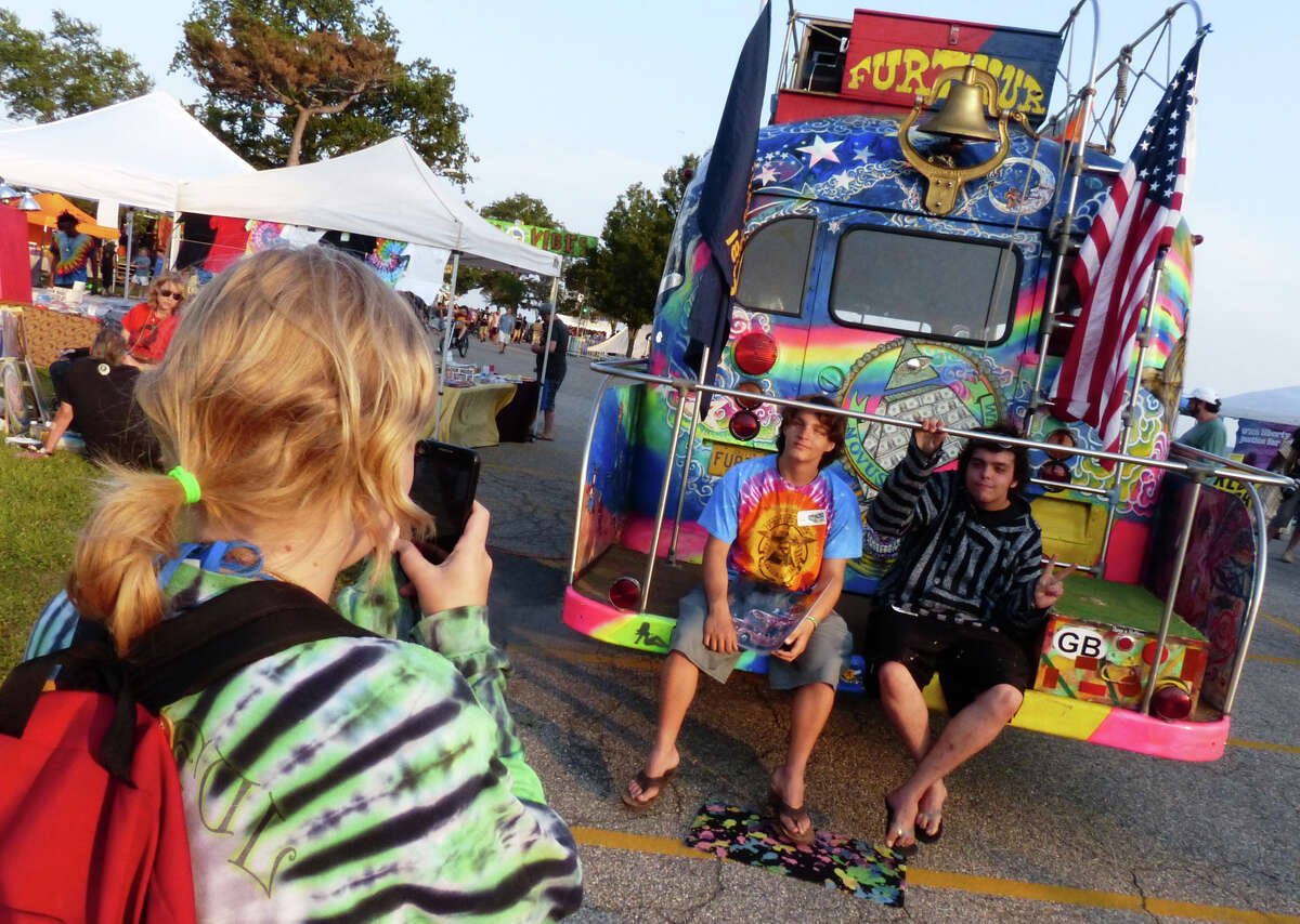 Vibes fans get ready early