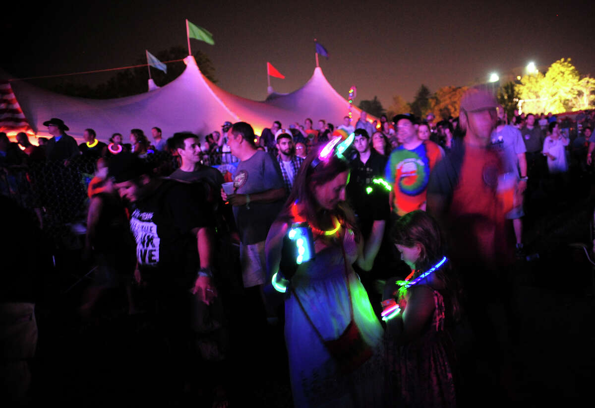 Vibes fans get ready early