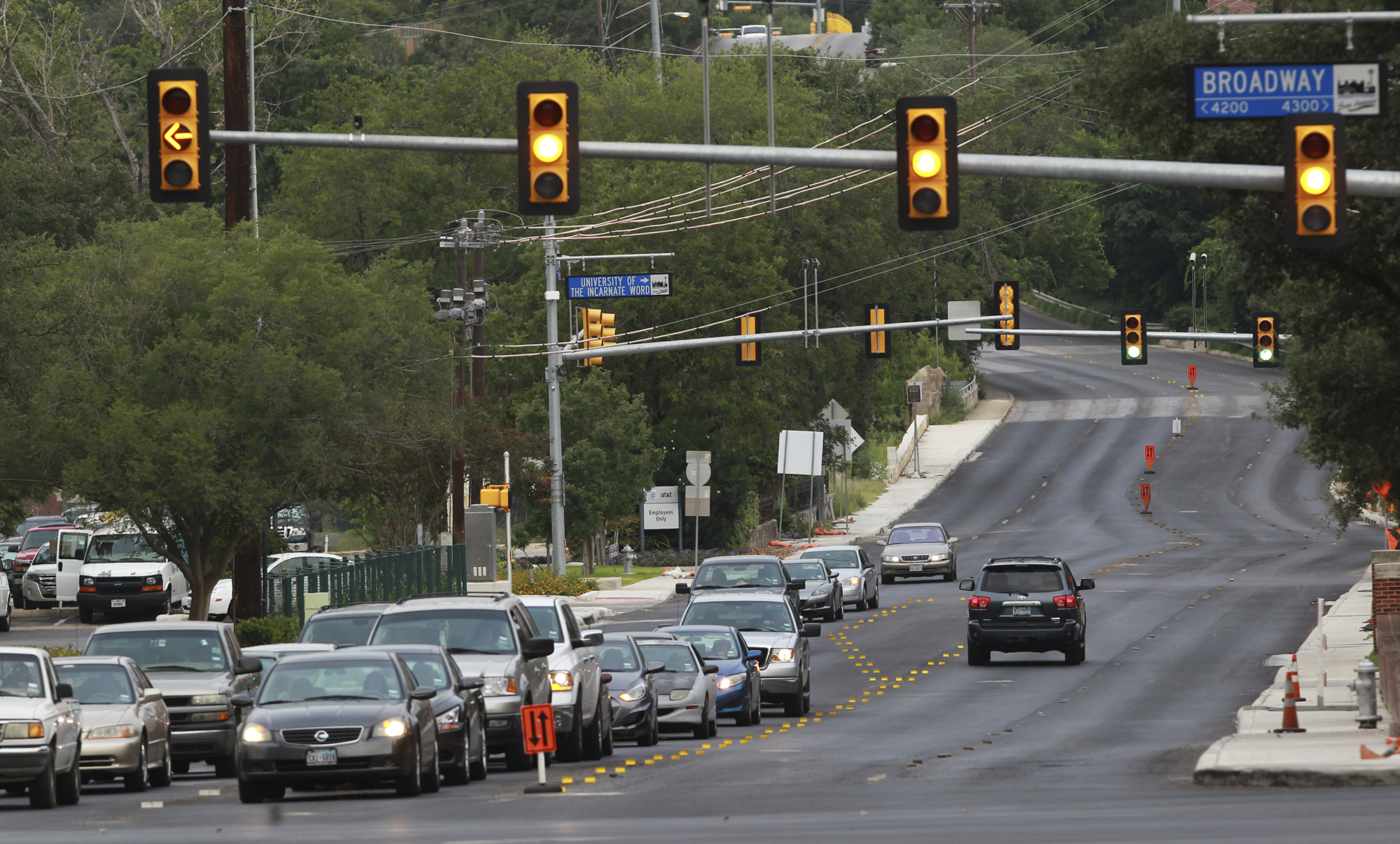 Hildebrand returns to two-way traffic