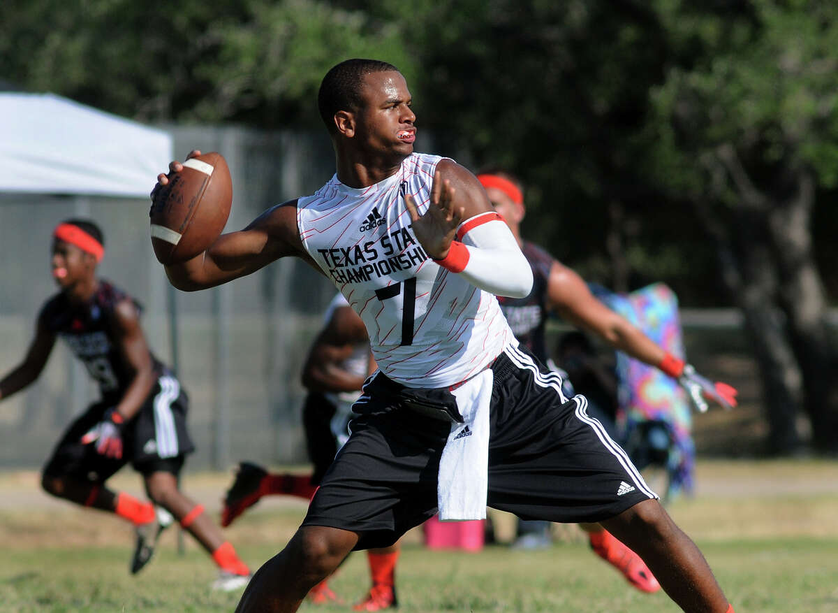 High school coaches, athletes see a disappearing offseason