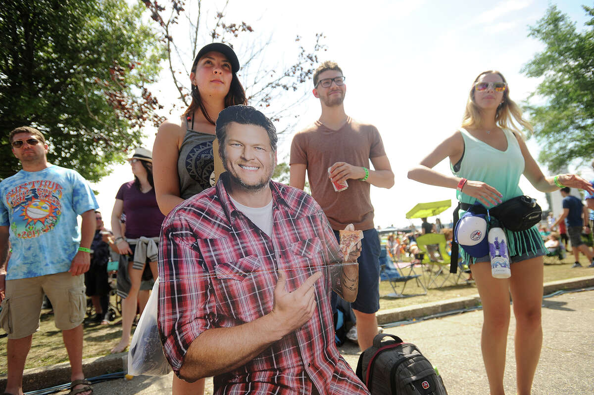 Gathering of the Vibes, Day 4