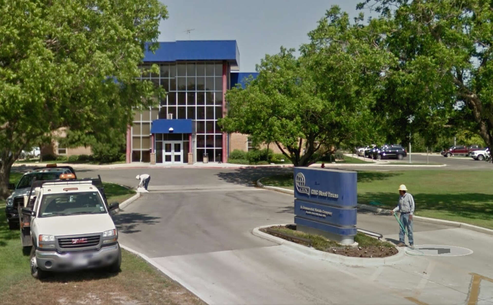 Worker dies from burns in molten material spill