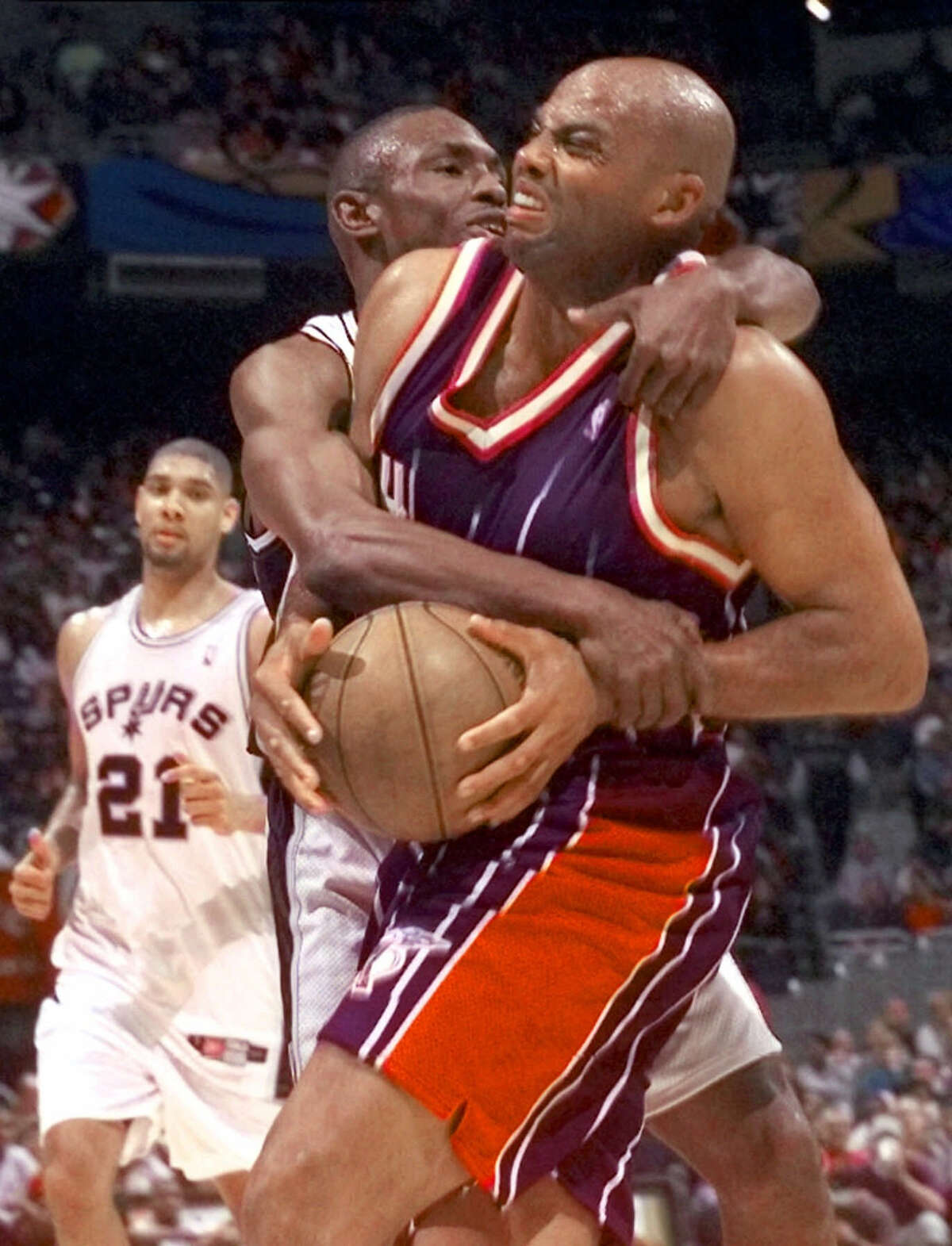 Charles Barkley tells story that explains his distaste for the Rockets