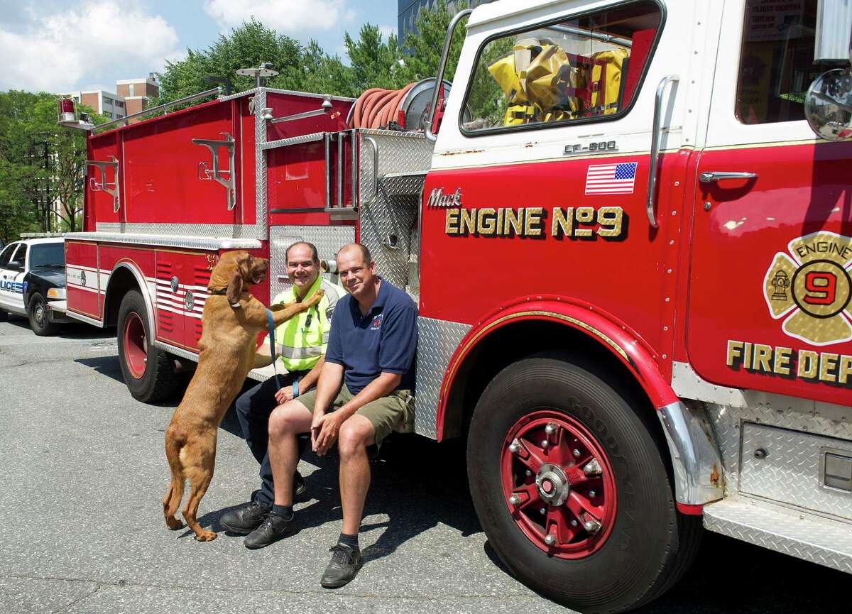 Stamford cop takes old fire truck to good home in Kentucky