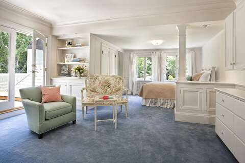 Ross estate boasts classical design in a verdant setting