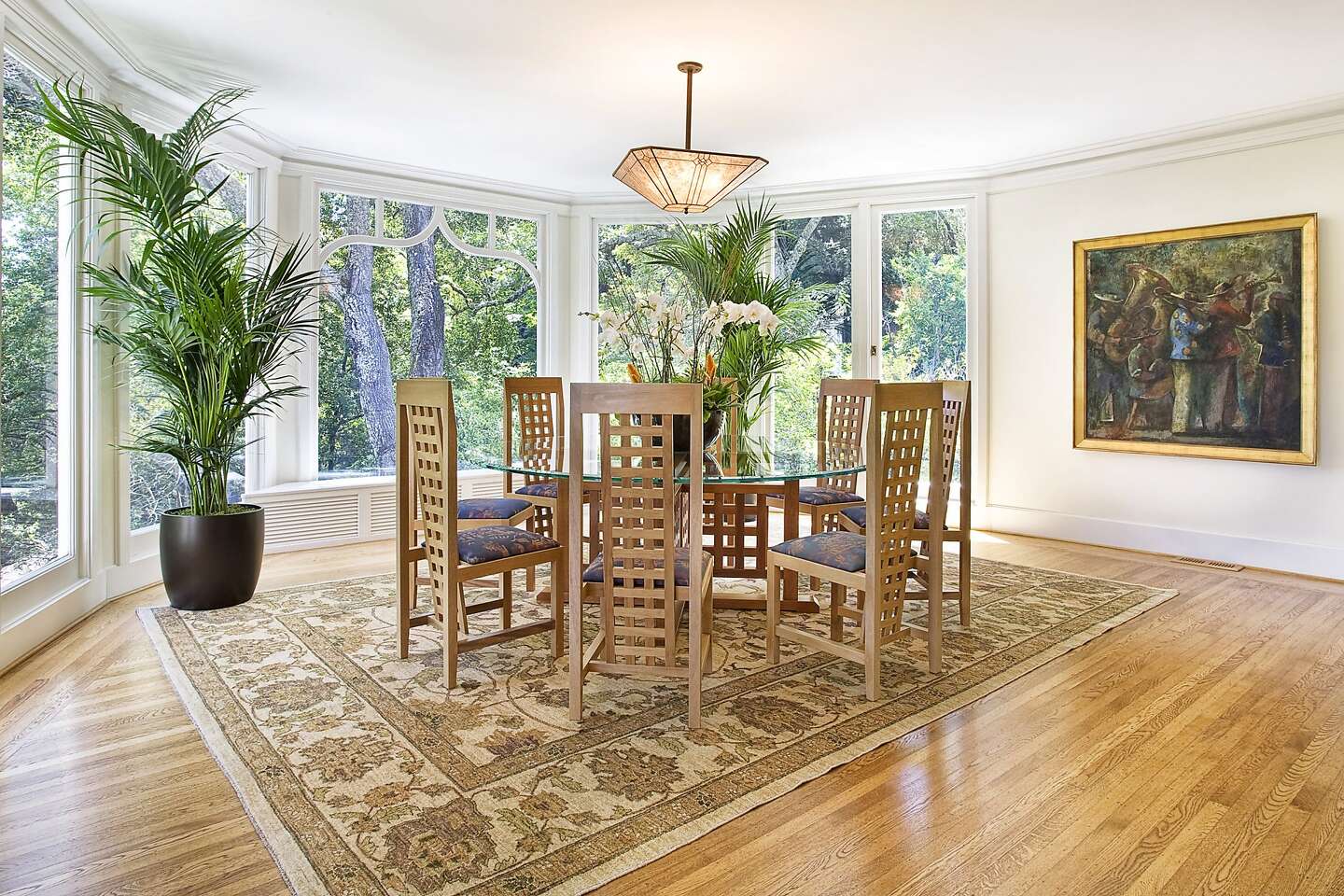 Ross estate boasts classical design in a verdant setting