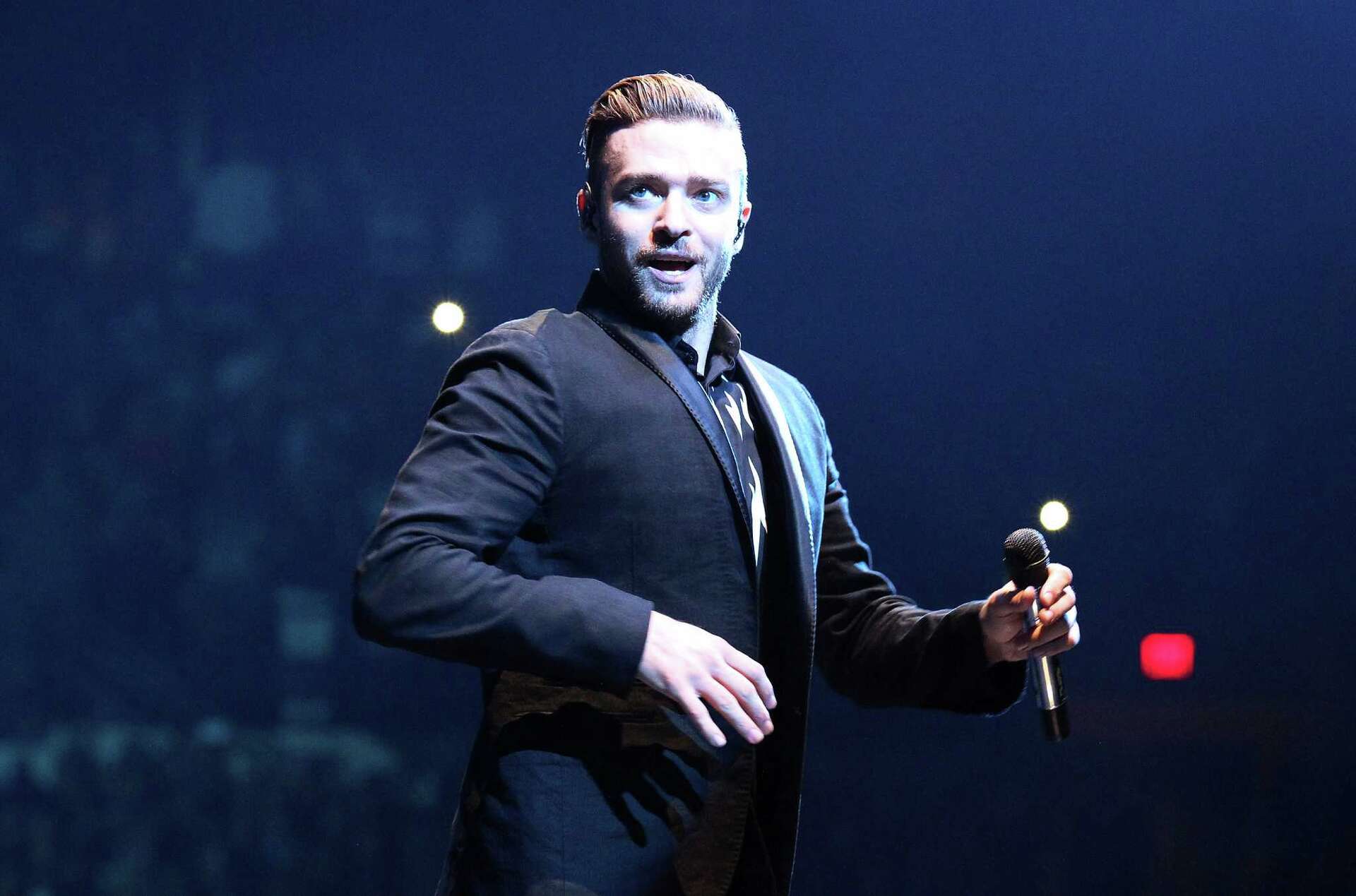 Justin Timberlake performs at the AT&T