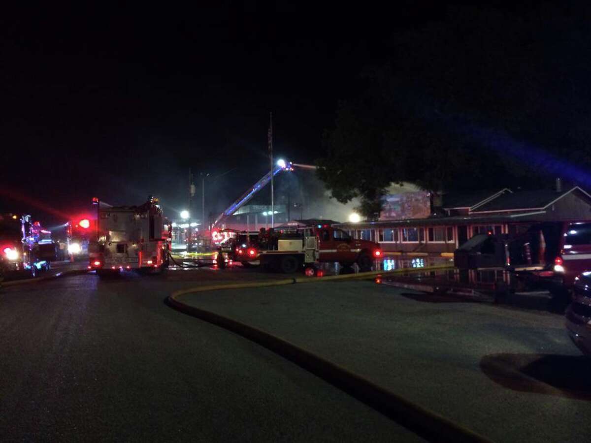 Landmark Texas barbecue restaurant destroyed in fire