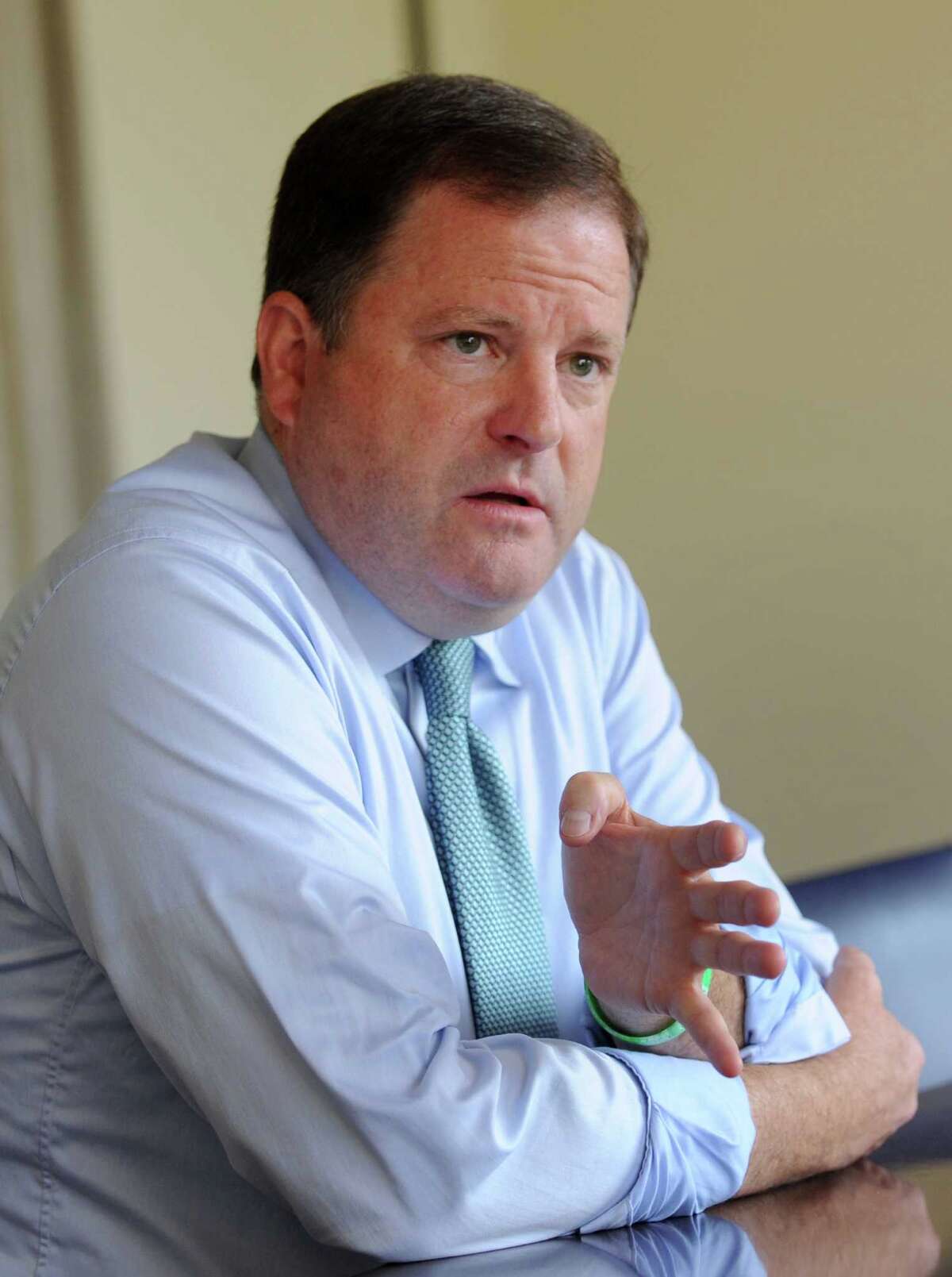 McKinney commands the issues