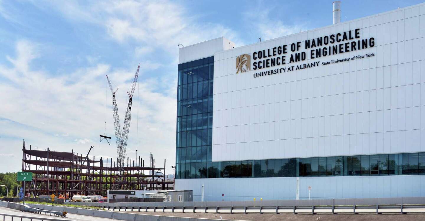 Controversy swirls around $200M chip machine in Albany