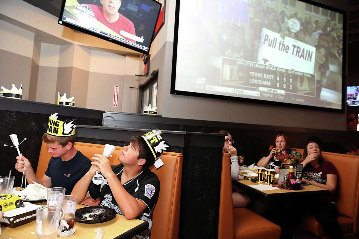 Pearland East punches ticket to Williamsport