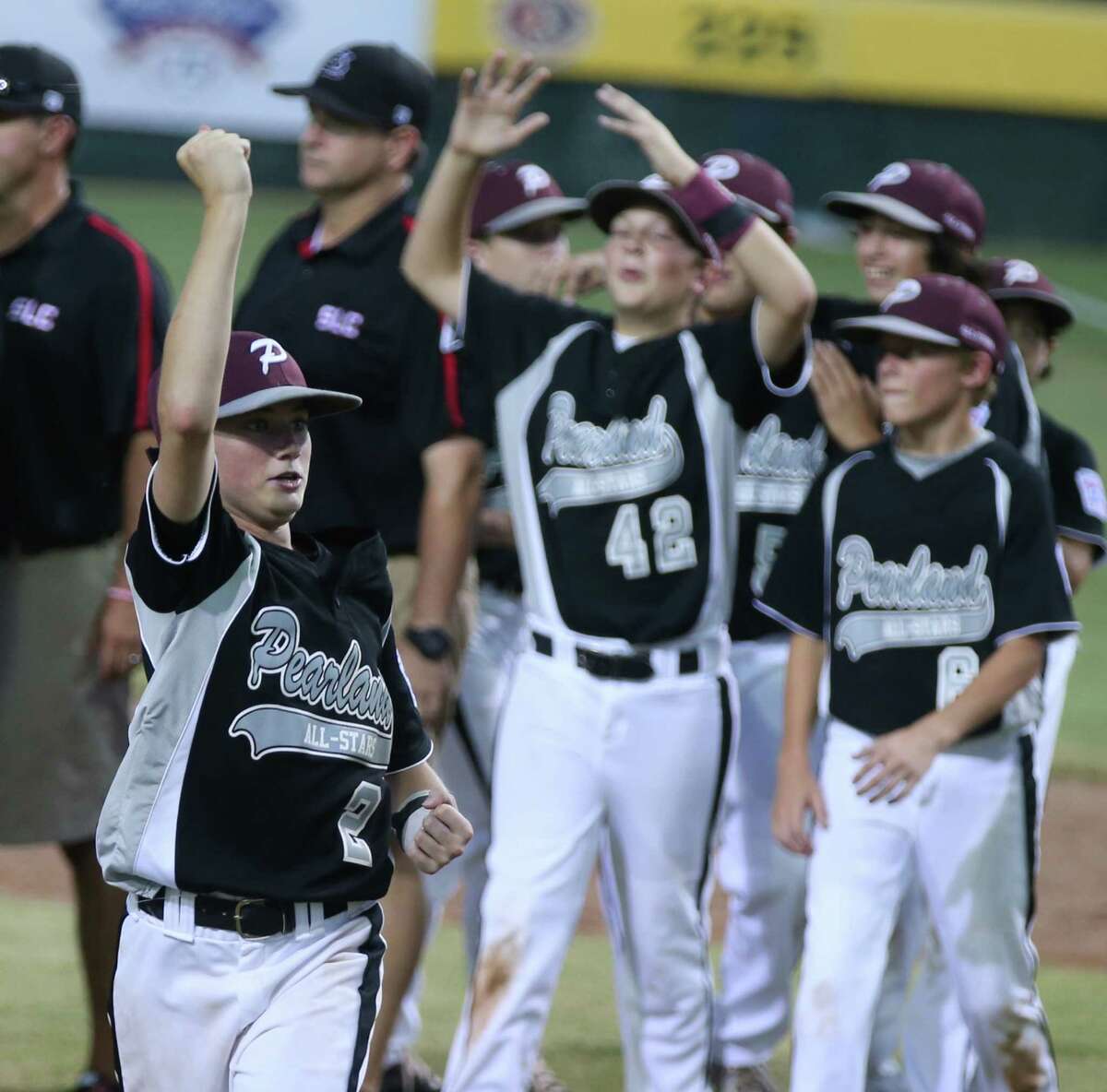 Pearland East punches ticket to Williamsport