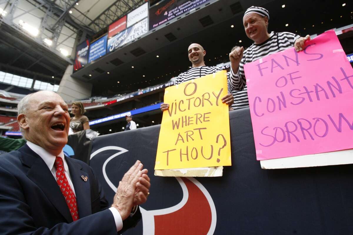 Texans to have ceremony for Bob McNair at NRG Stadium