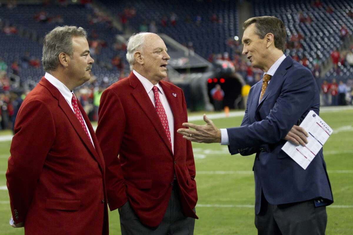 Texans owner Bob McNair dies