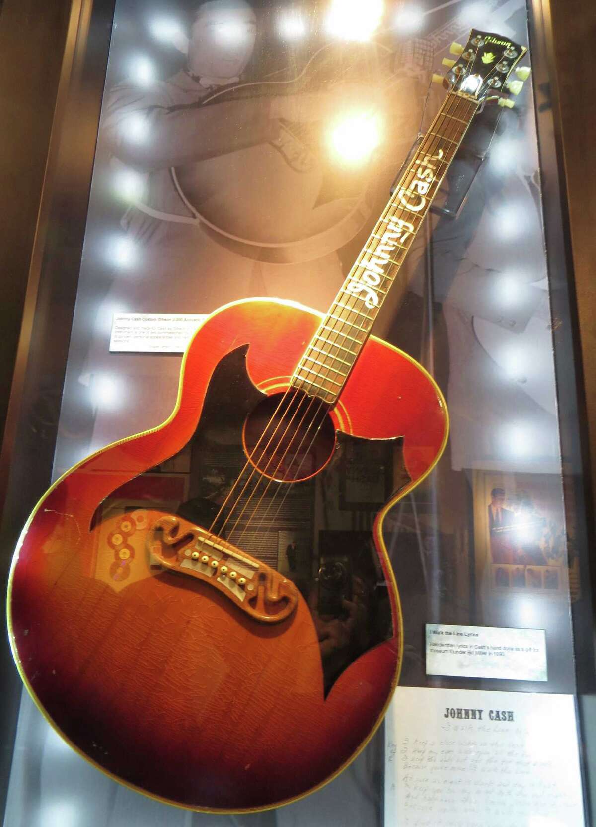 Johnny Cash Museum near honky-tonk row
