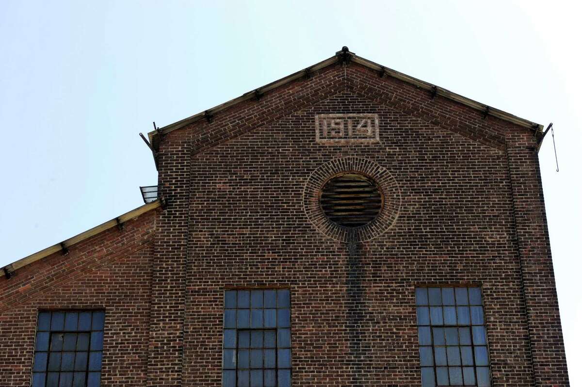 Redding threatens foreclosure on former wire mill site