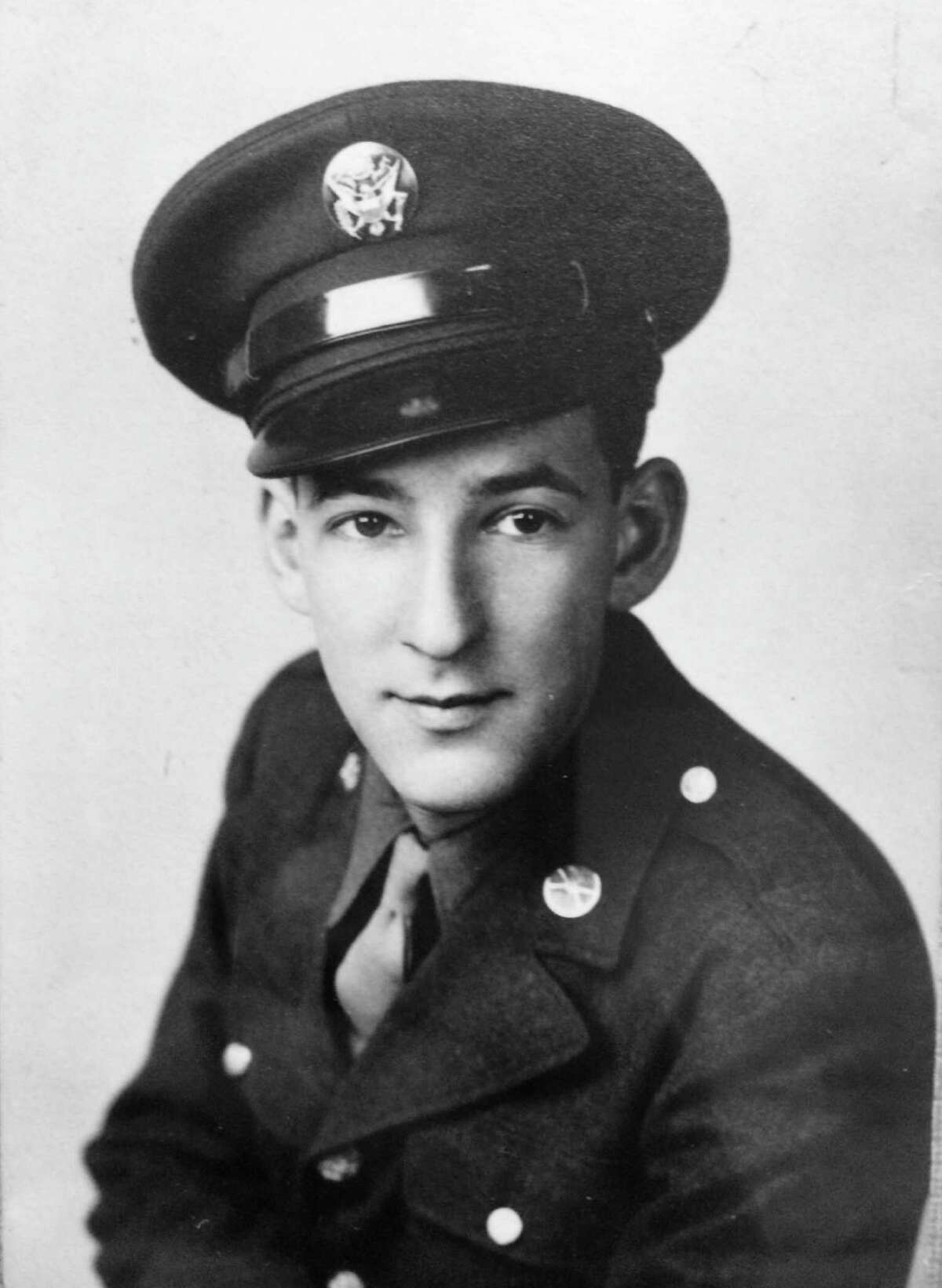 Richard Marowitz, WWII vet who helped liberate Dachau, dies