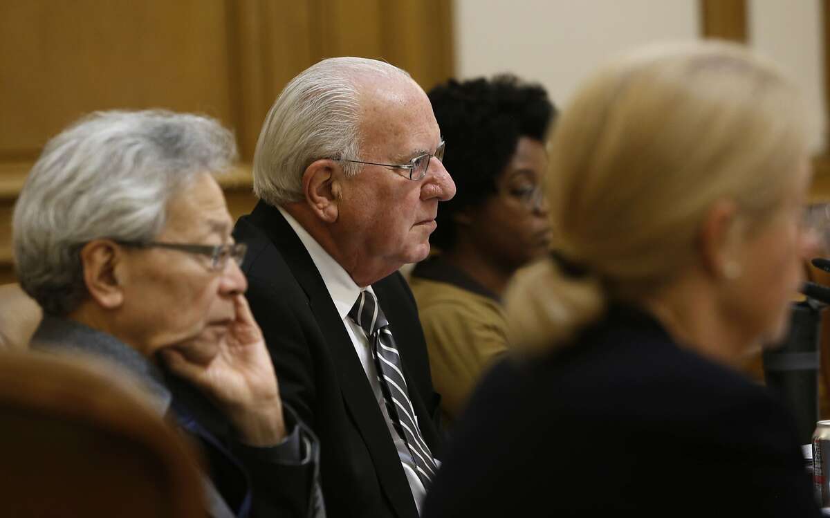 Airbnb irks Twin Peaks neighbors