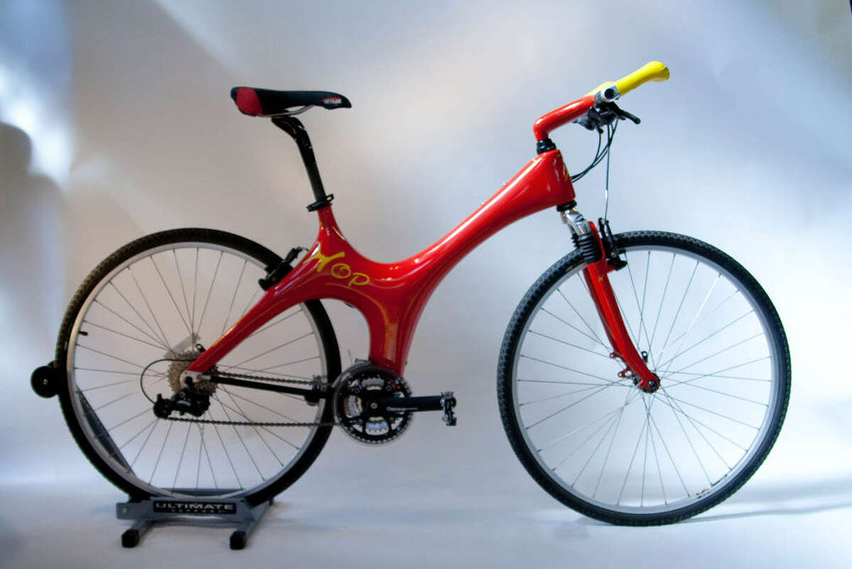 'I want to see it stay after I go’: At 85, longtime Houston shop owner ...