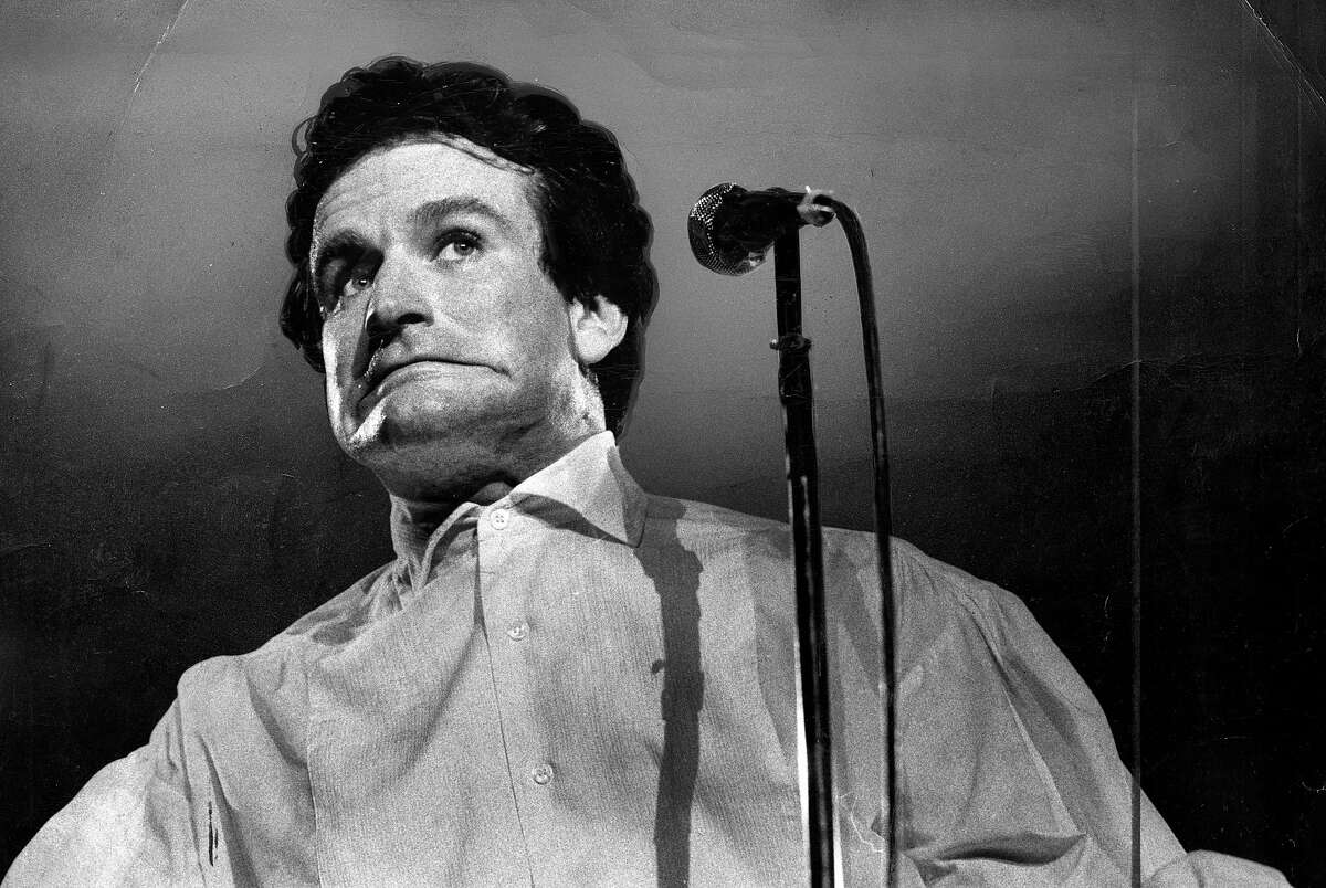 Grim details of Robin Williams' death released by investigators