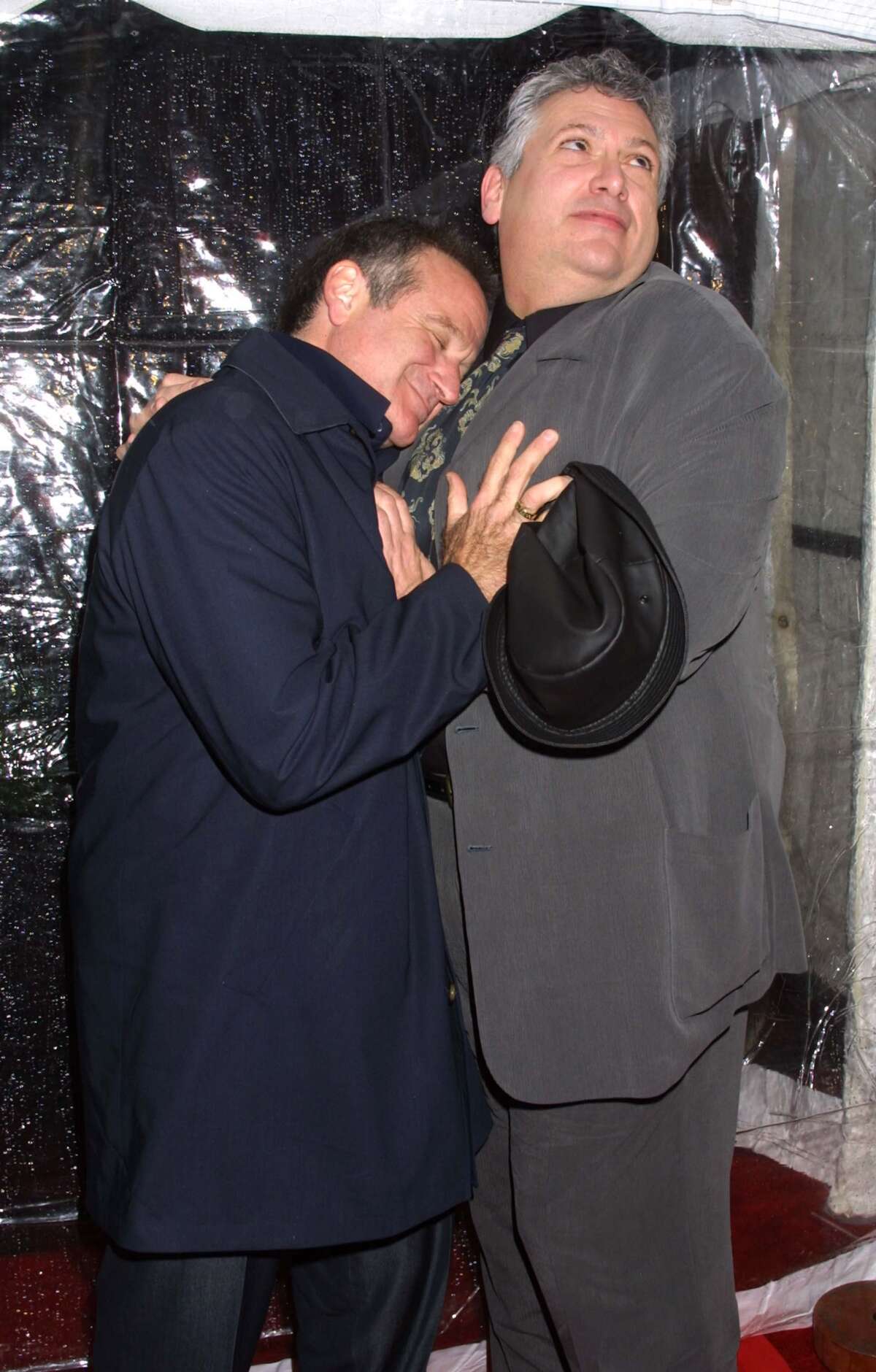 Grim details of Robin Williams' death released by investigators