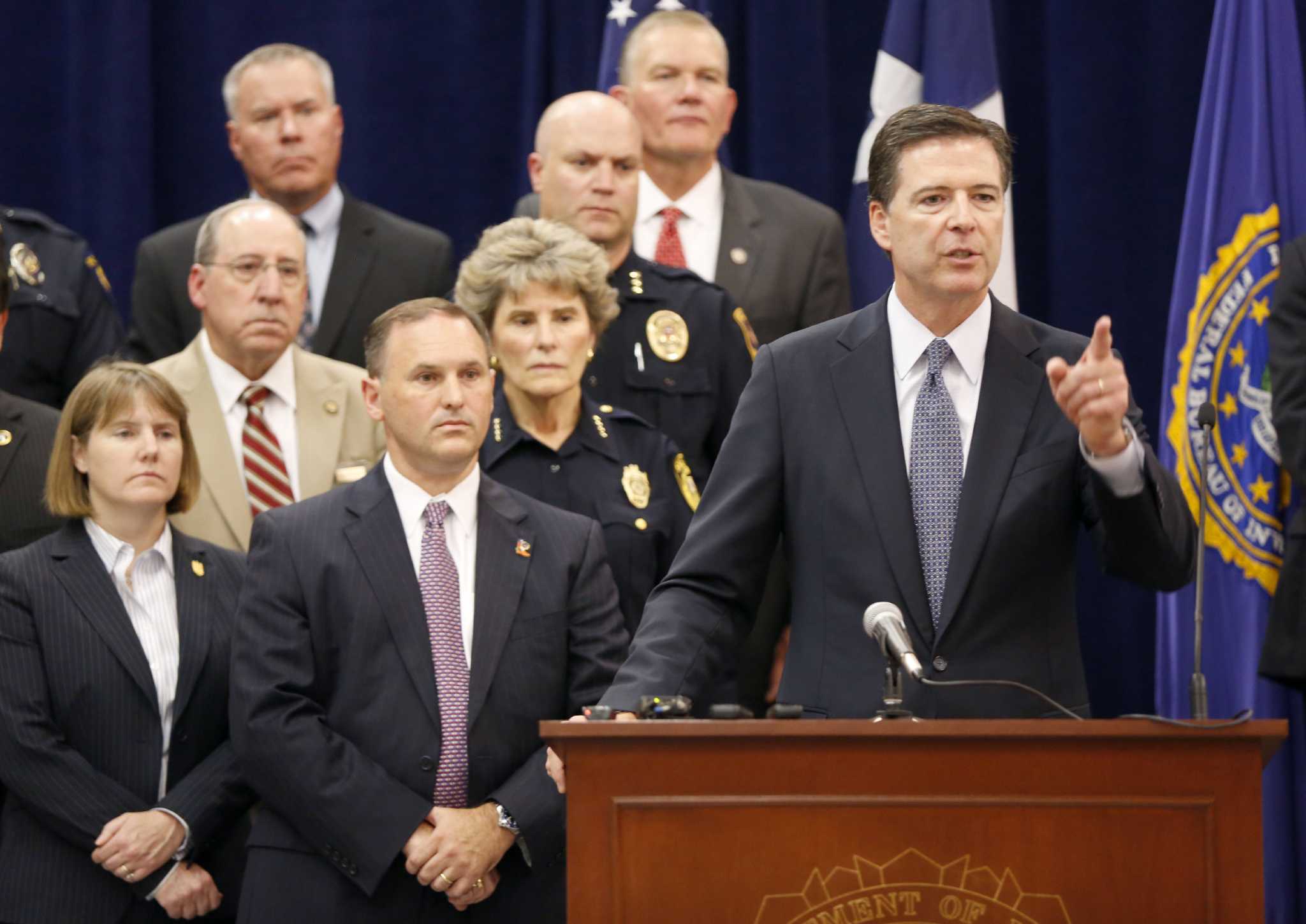 FBI head: Agency watching 100 'homegrown extremists'