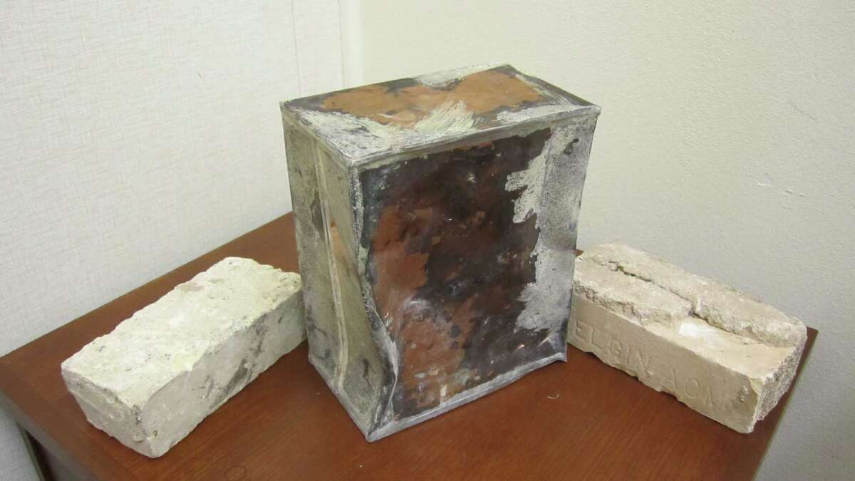 Central Texas time capsule opens after almost 80 years