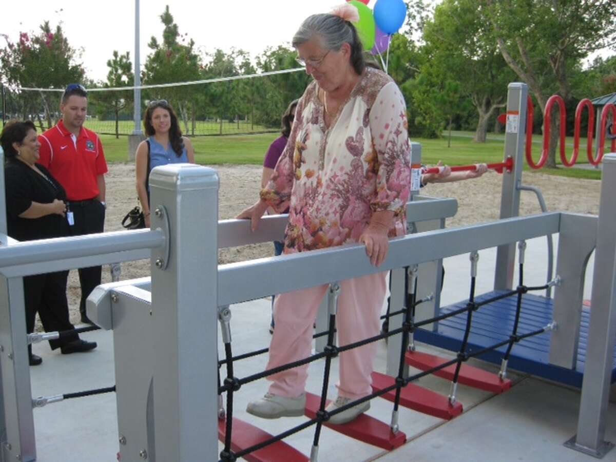 Playground catering to seniors opens in La Marque
