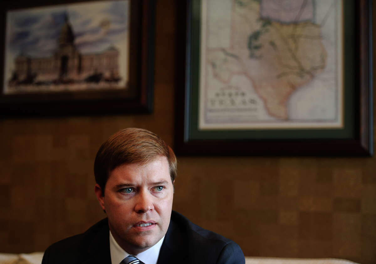 Crenshaw: Sleeping just fine while crushing corruption in SE Texas