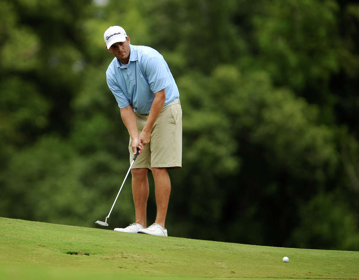 Morris edges Broussard to win Adams Pro Tour event