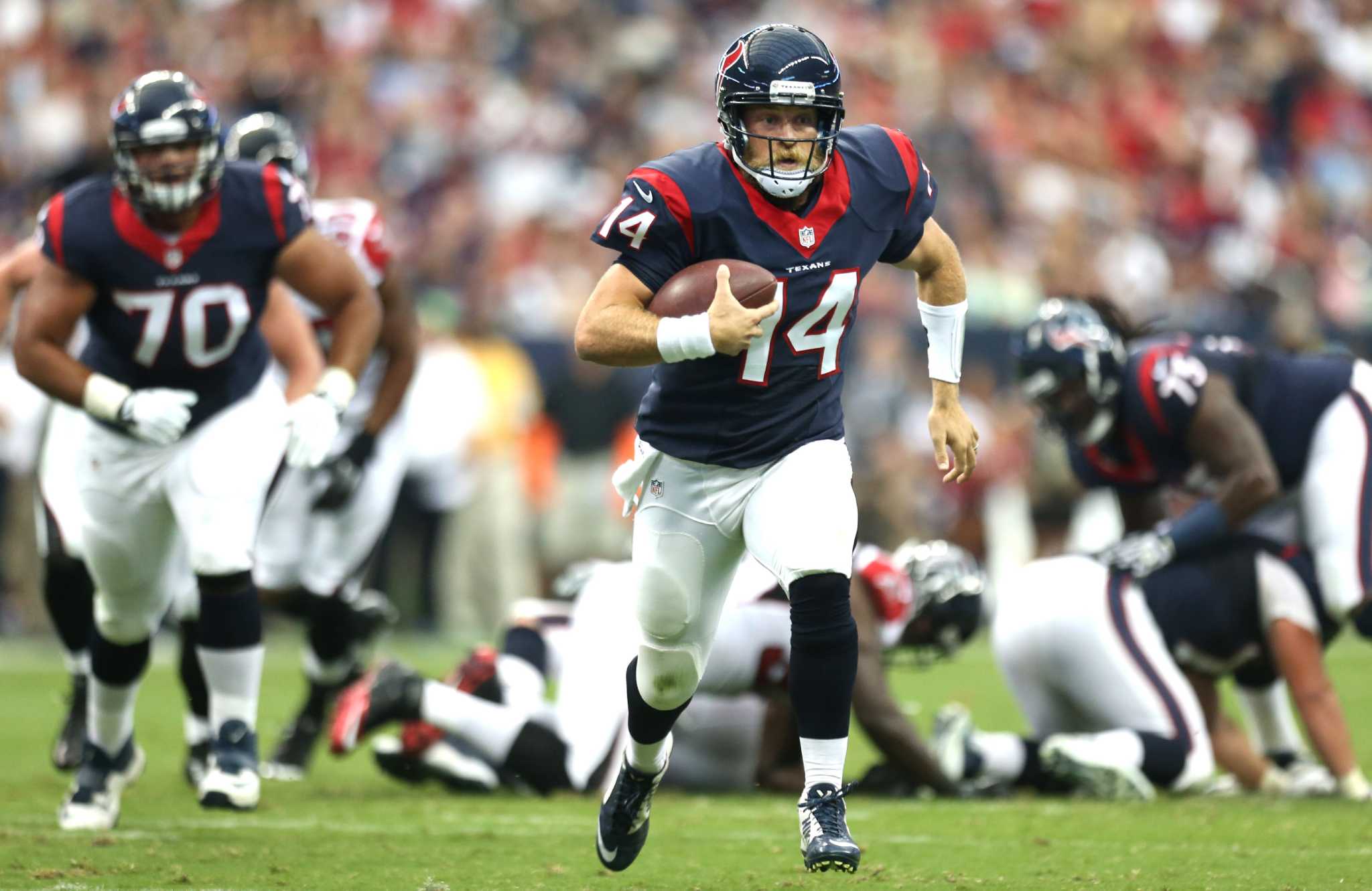 Fitzpatrick puts a much better foot forward for Texans