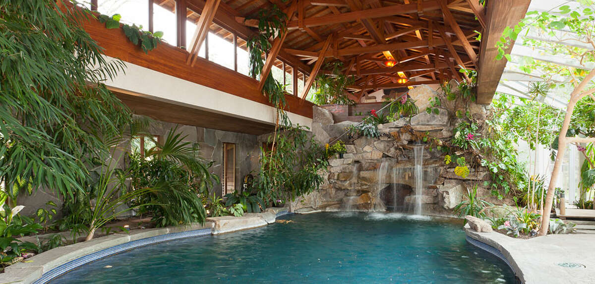 Mercer Island's unique Coval House to make way for 16 homes