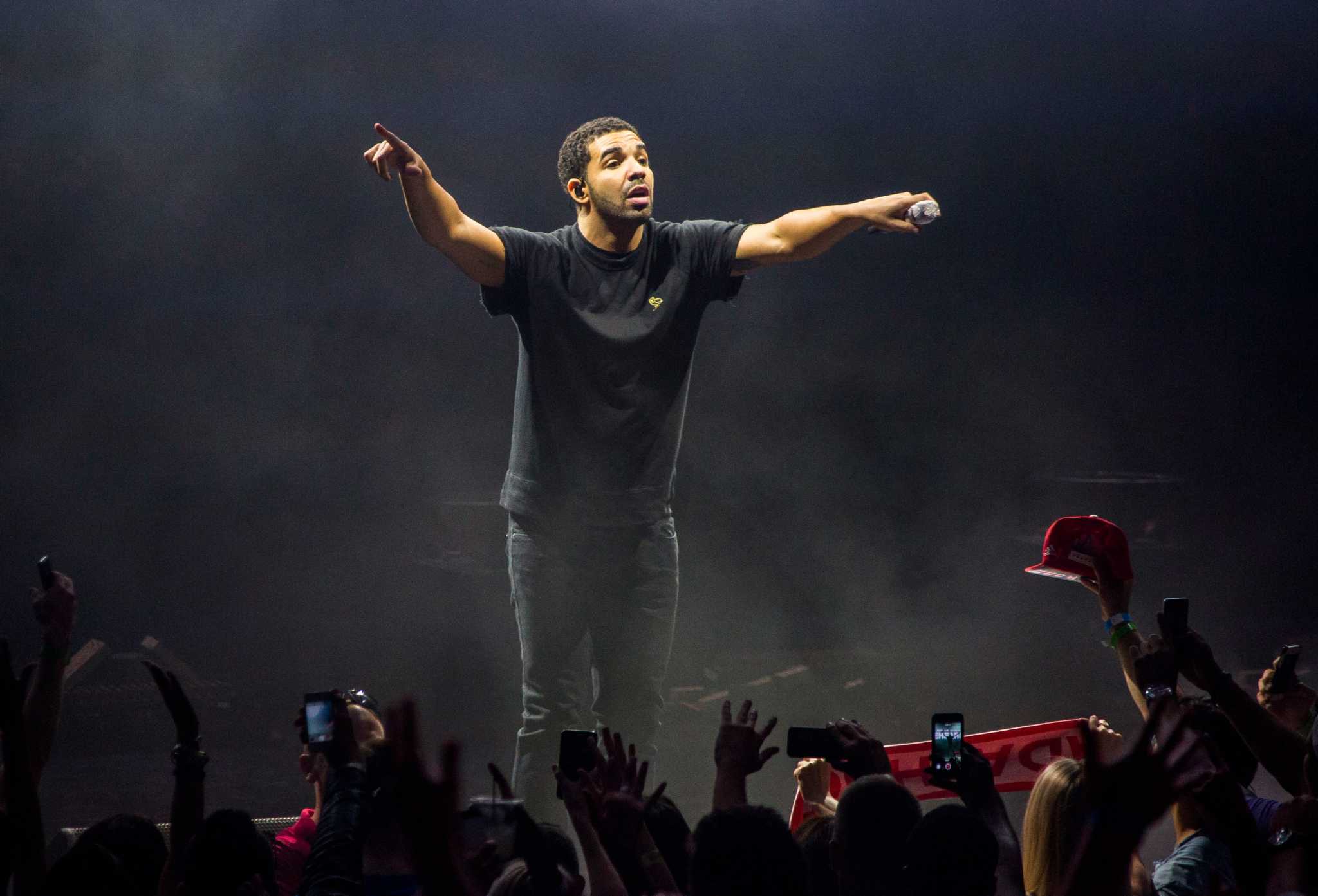 Drake, Migos headed for Tacoma