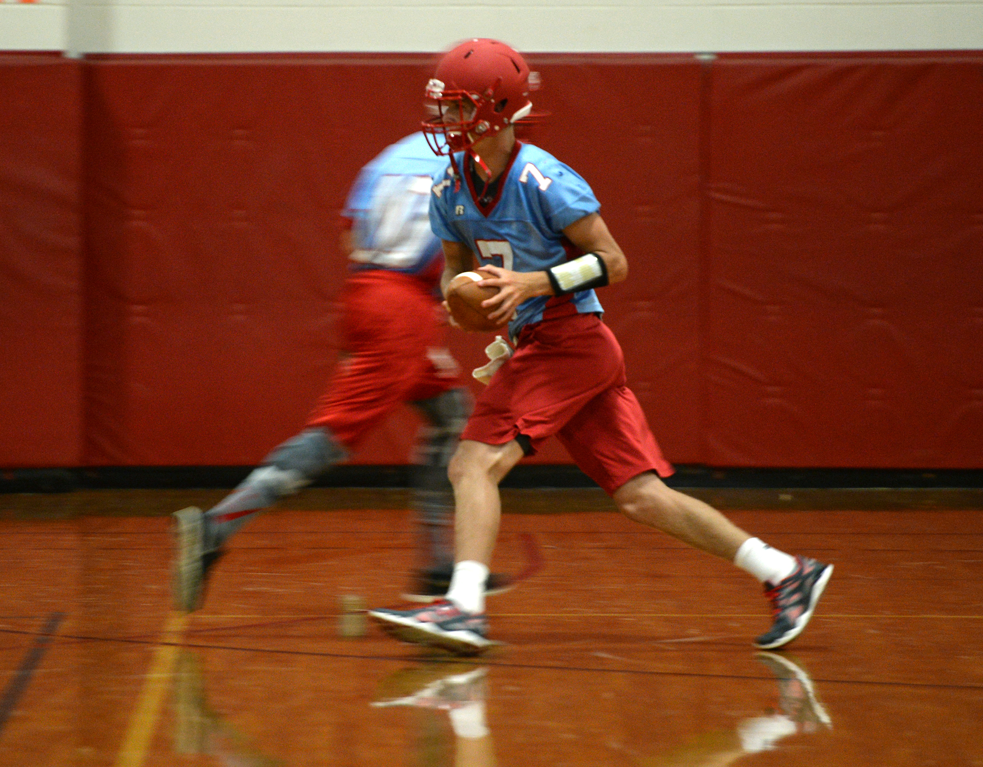 Yarbro born to be Lumberton's QB