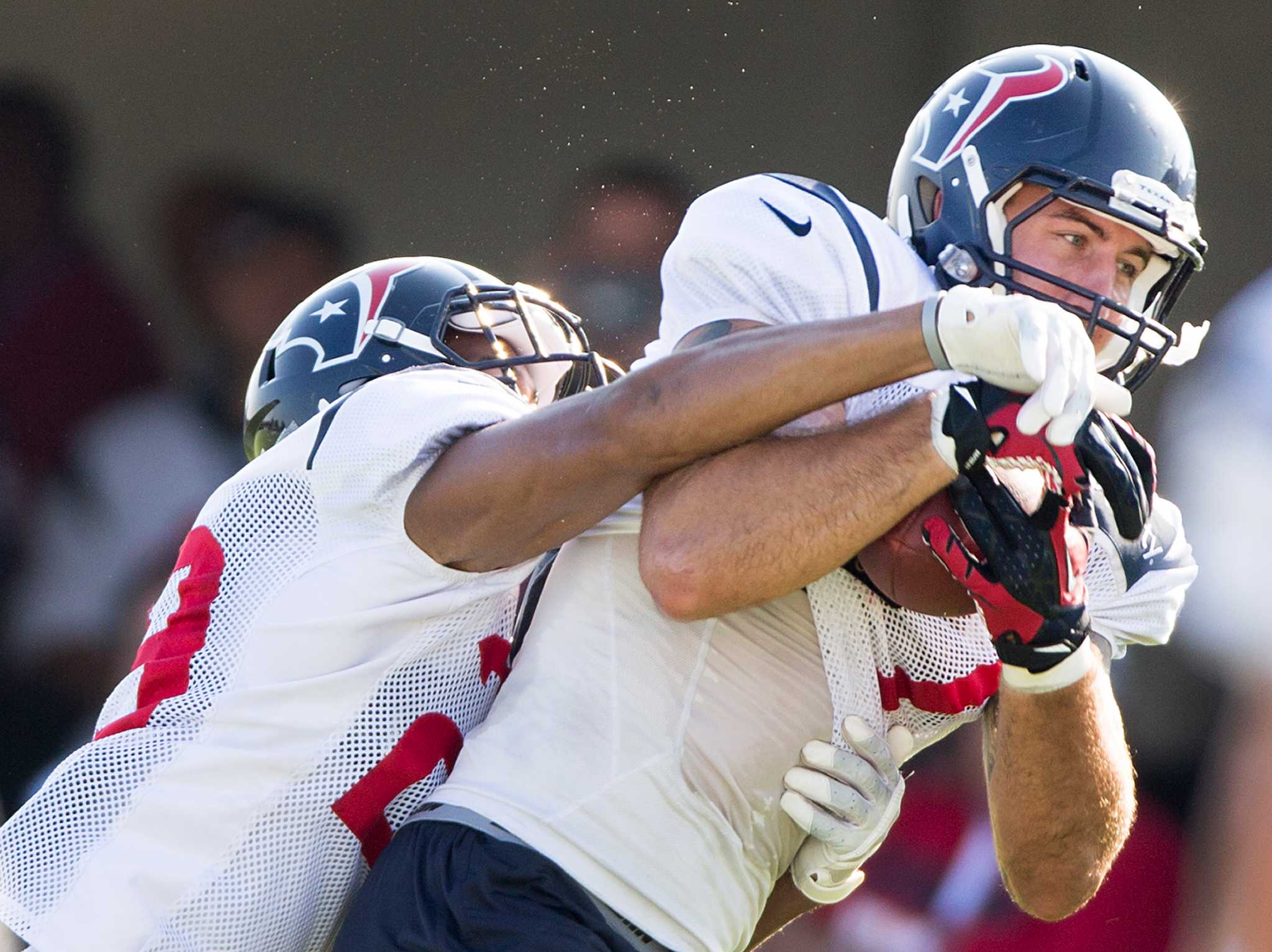 For Fiedorowicz to catch on with Texans, TE's hands must improve