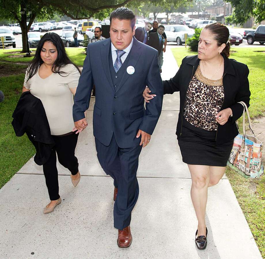 In murder trial, two families dealing with grief - Houston Chronicle