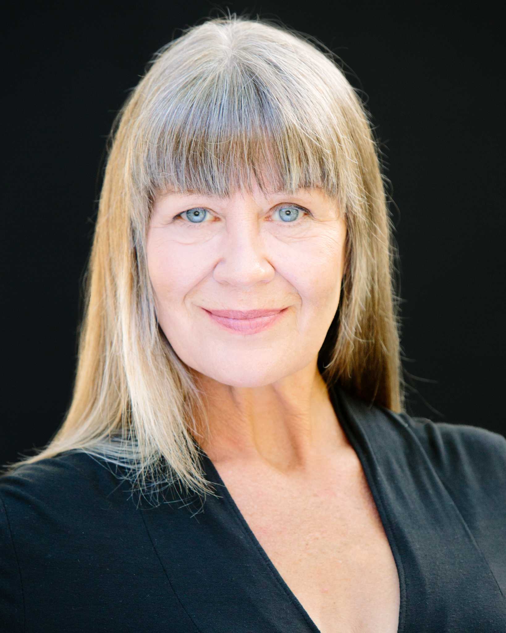 Performing for Alley at UH brings flood of memories for actress