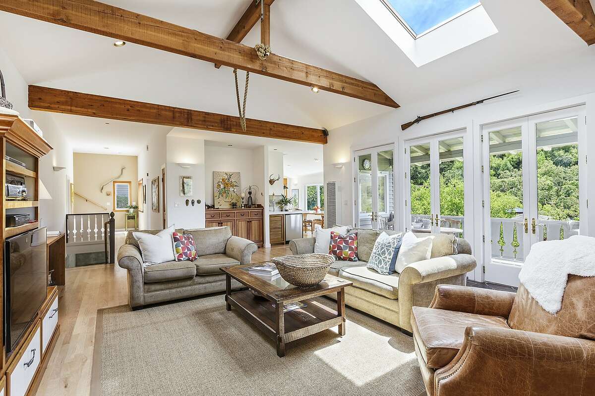 Contemporary Ranch house in Fairfax