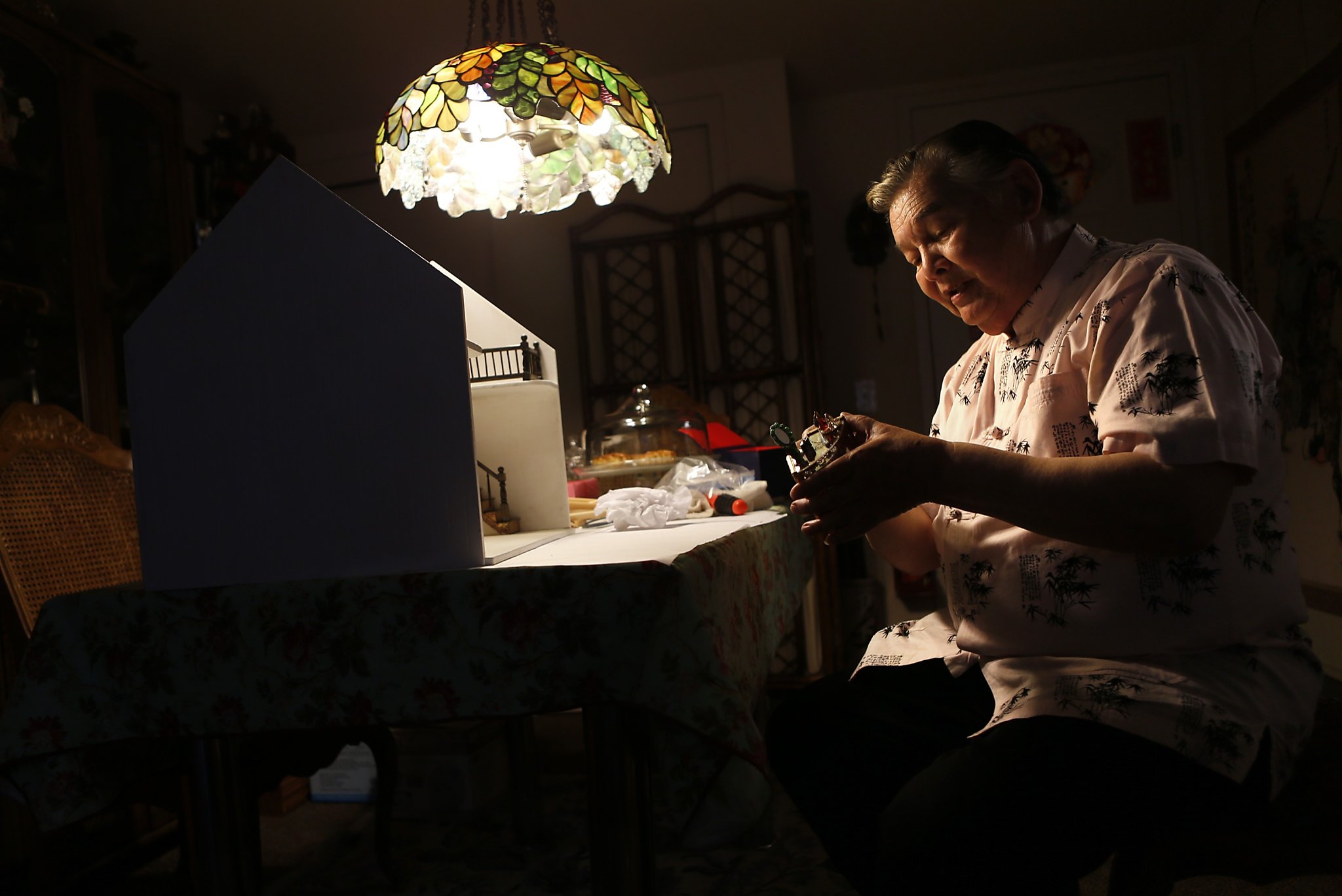 Frank Wong recalls life in Chinatown through miniature dioramas