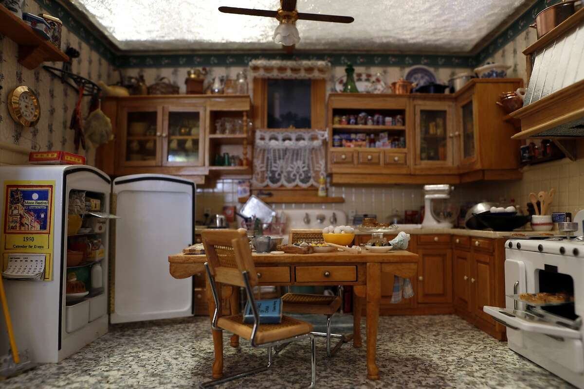 Frank Wong recalls life in Chinatown through miniature dioramas