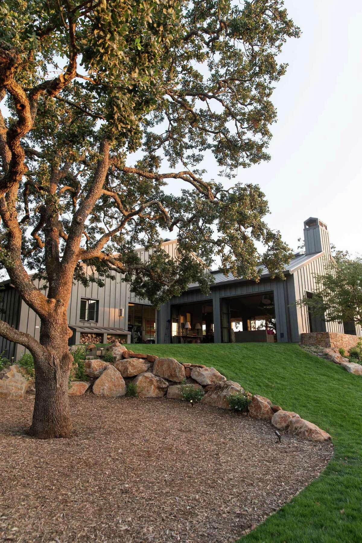 Shansbys’ housewarming party celebrates new summer home in Napa